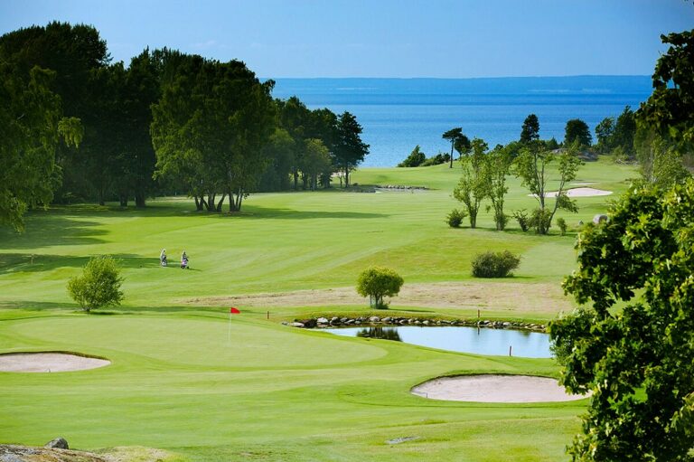 Ombergs Golf Resort - Information - Golfguiden